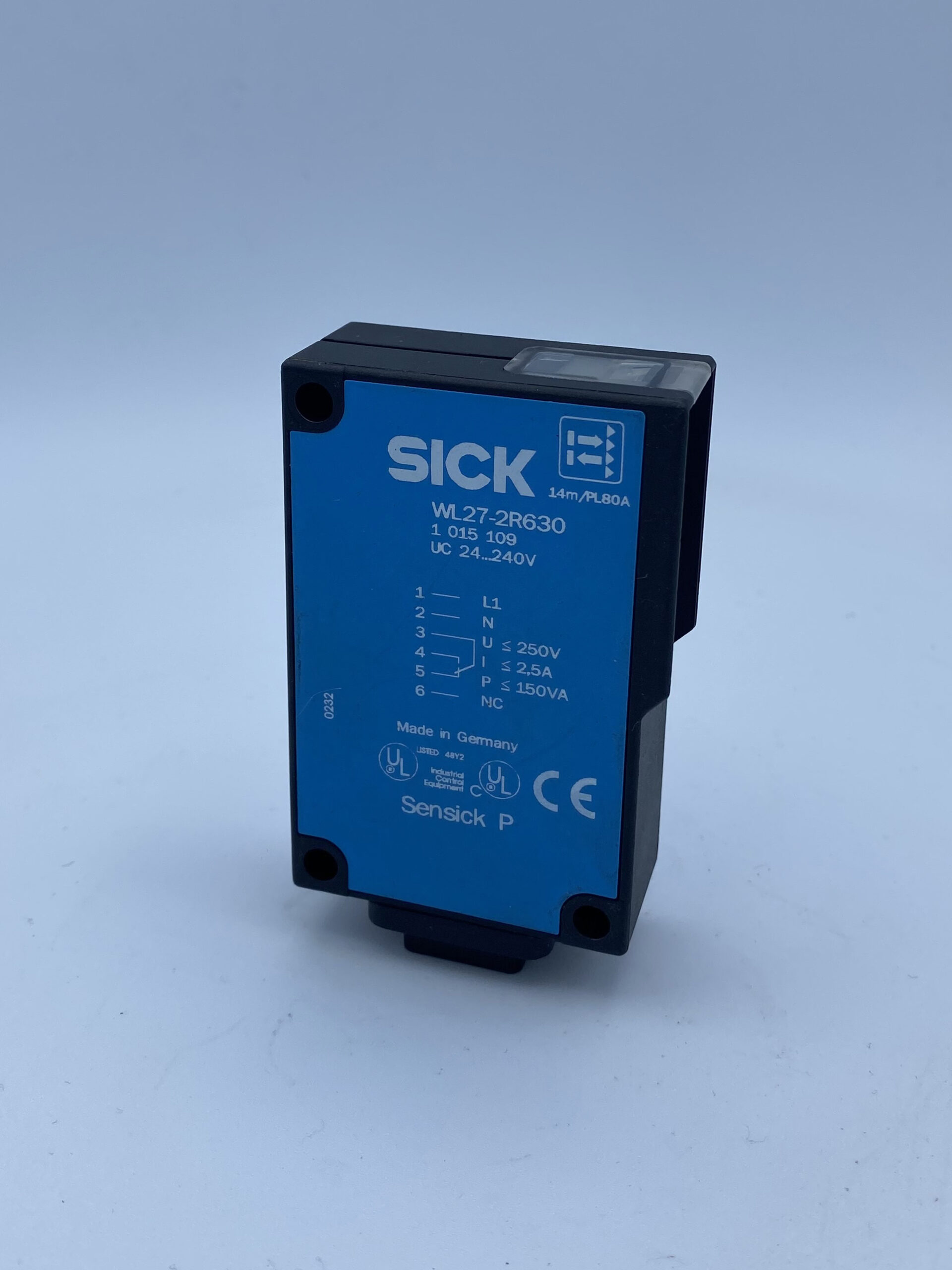 Sick WL272R630 Photoelectric Sensor - Essential Automation