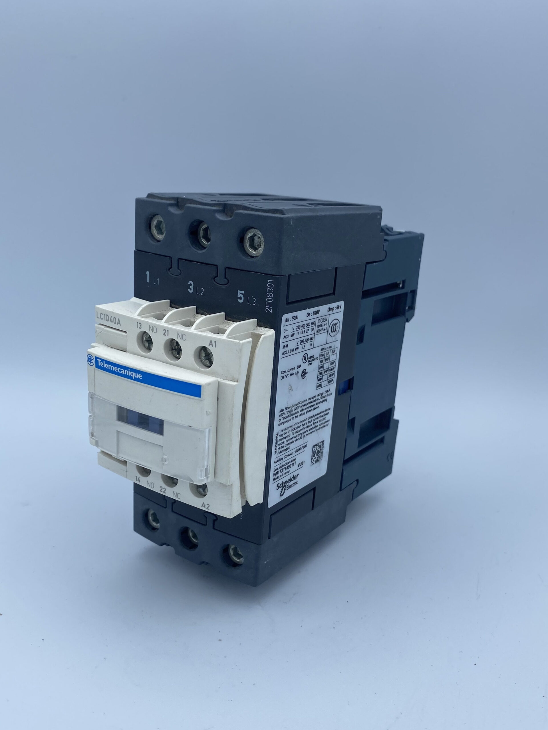 Telemecanique / Schneider LC1-D40-F7 - Essential Automation