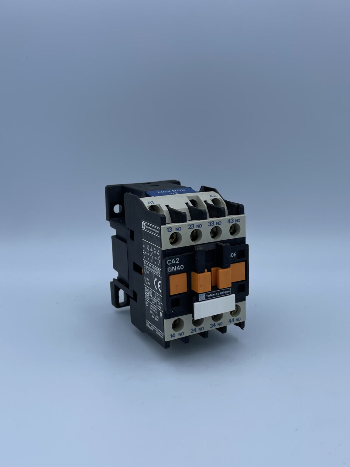 Telemecanique / Schneider CA2-DN40-U5 - Essential Automation